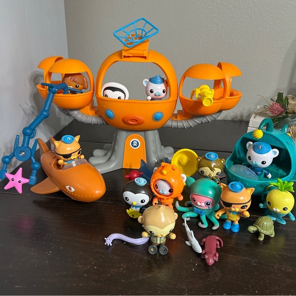 Fisher-Price | Toys | Octonauts Play Set Characters And Vehicles | Poshmark
